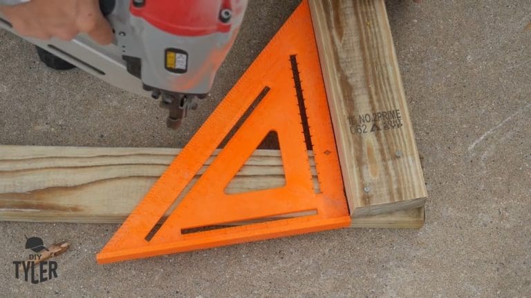 DIY 2x4 Deer Stand with Box Blind for Deer Hunting - DIYTyler