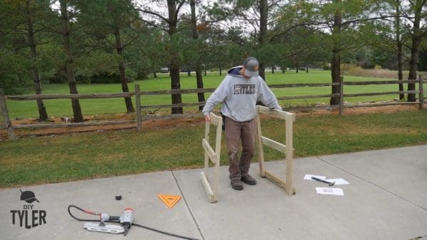DIY 2x4 Deer Stand with Box Blind for Deer Hunting - DIYTyler