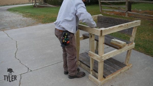 DIY 2x4 Deer Stand with Box Blind for Deer Hunting - DIYTyler